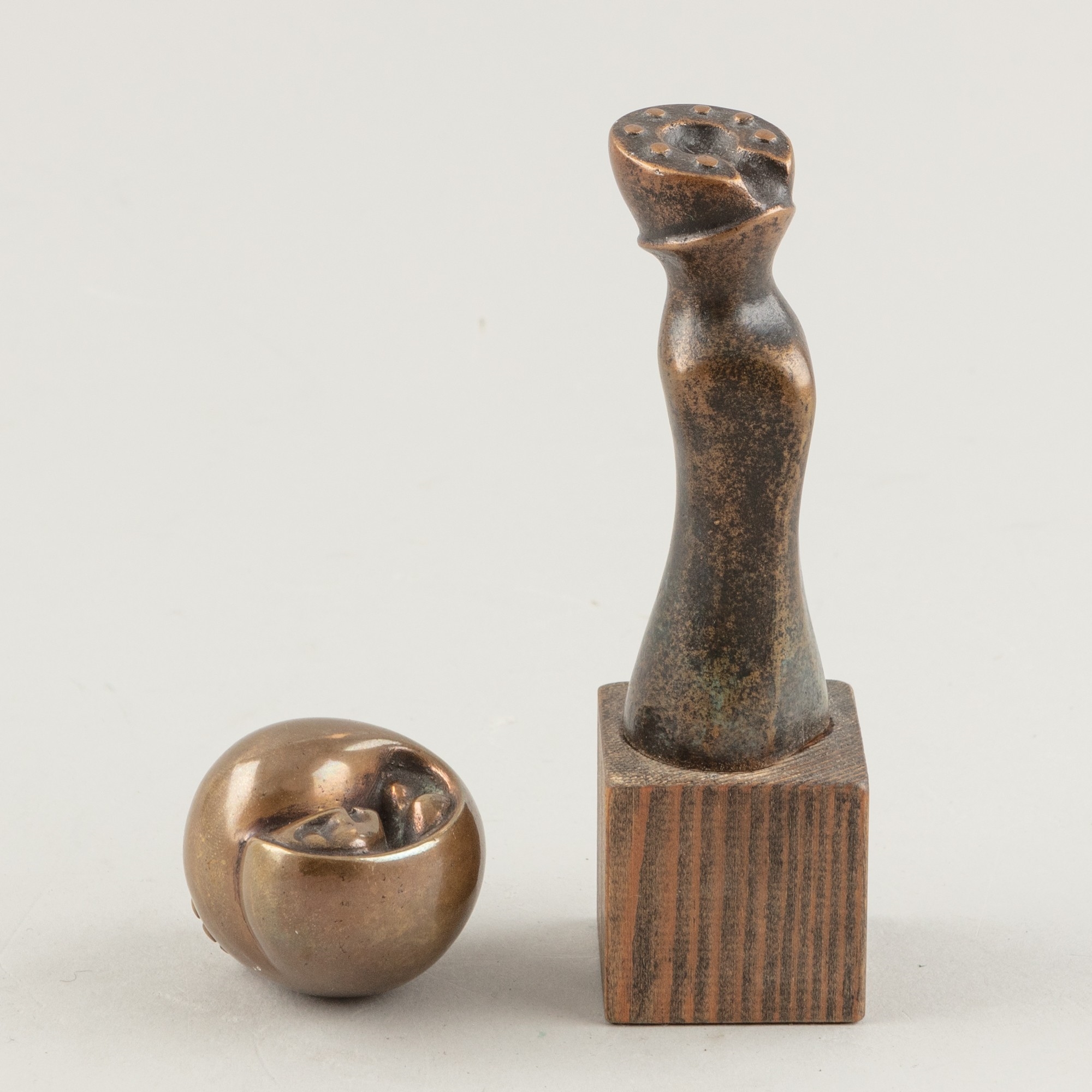 Birgitta Ara | Miniature sculptures | MutualArt