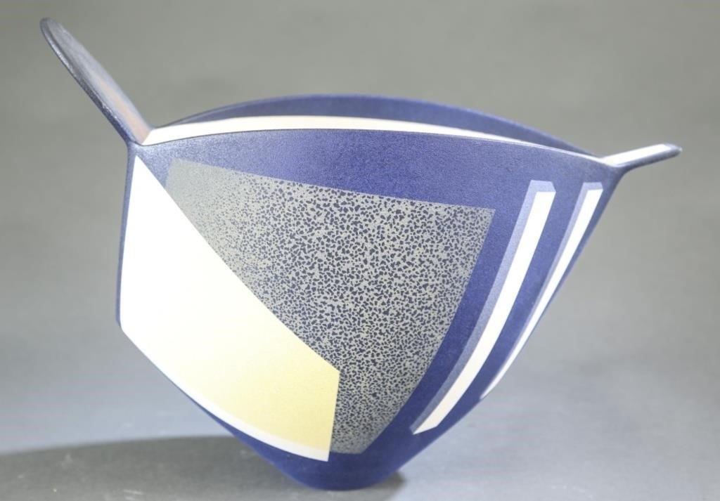 Jon Middlemiss | Jon Middlemiss, Ceramic Boat Vessel #3. | MutualArt