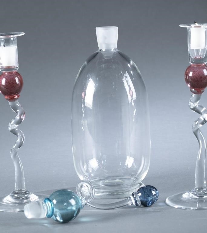 Bob Crooks | 3 Bob Crooks glass objects. | MutualArt
