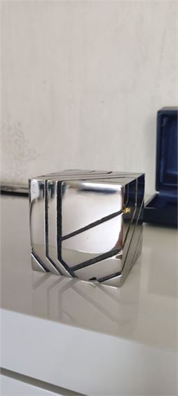Jean-Claude Hug | Cube. (1989) | MutualArt