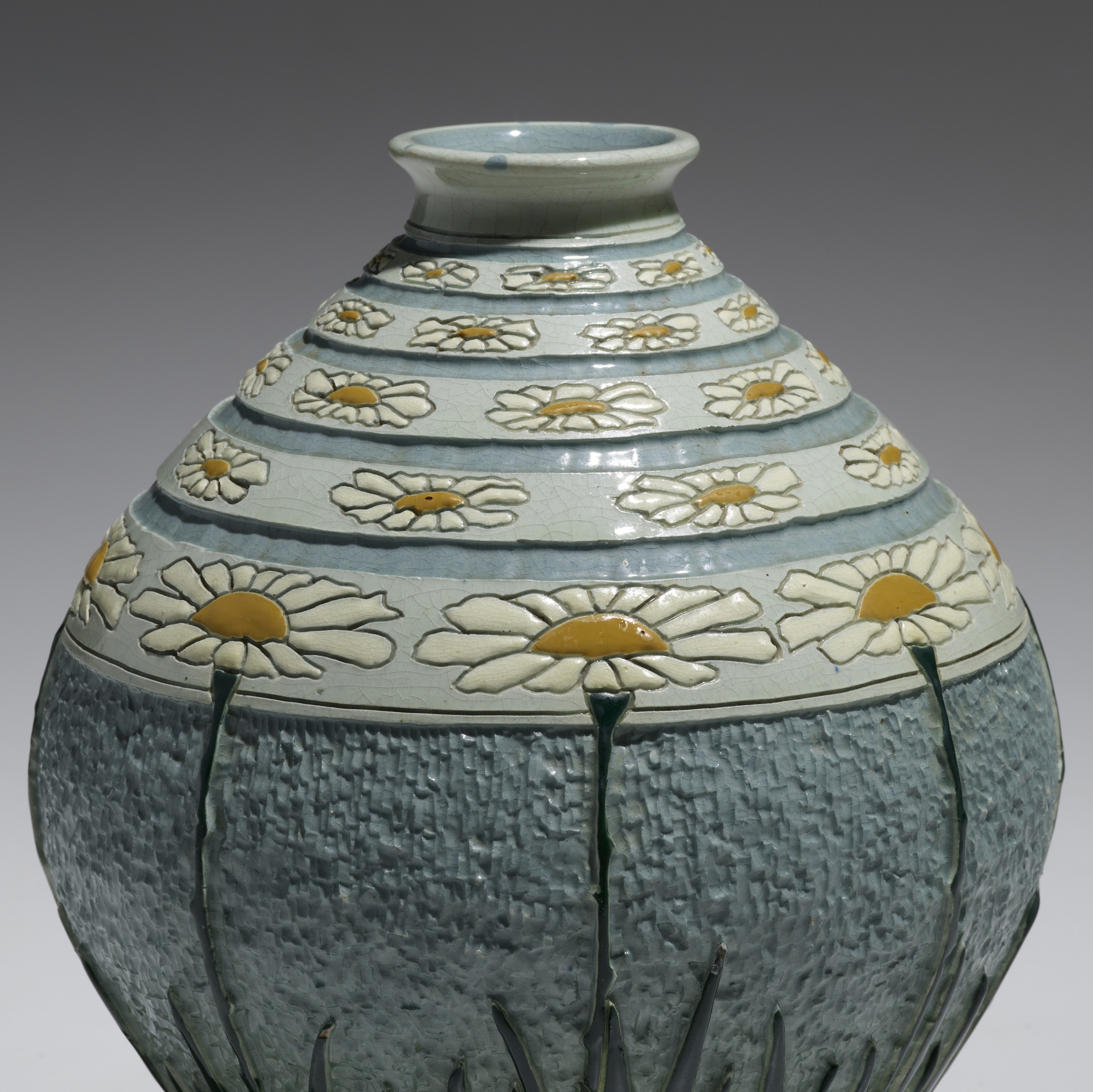 Frederick Hurten Rhead | Rare Della Robbia vase with daisies (1906 ...