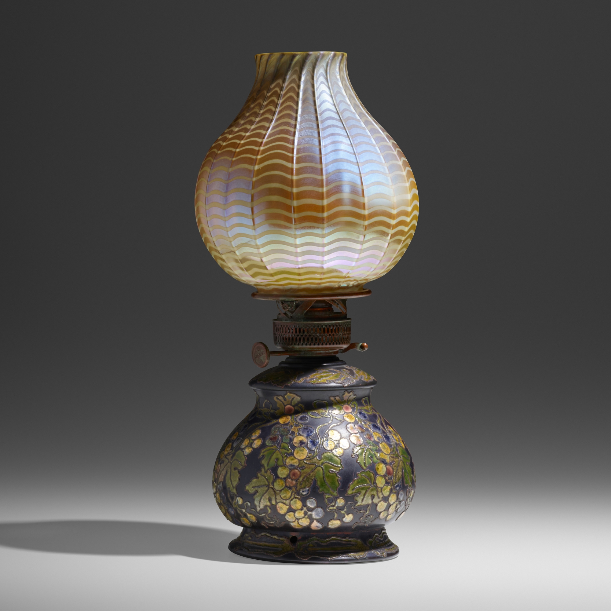 Tiffany Studios | Rare and Early Grapevine lamp | MutualArt