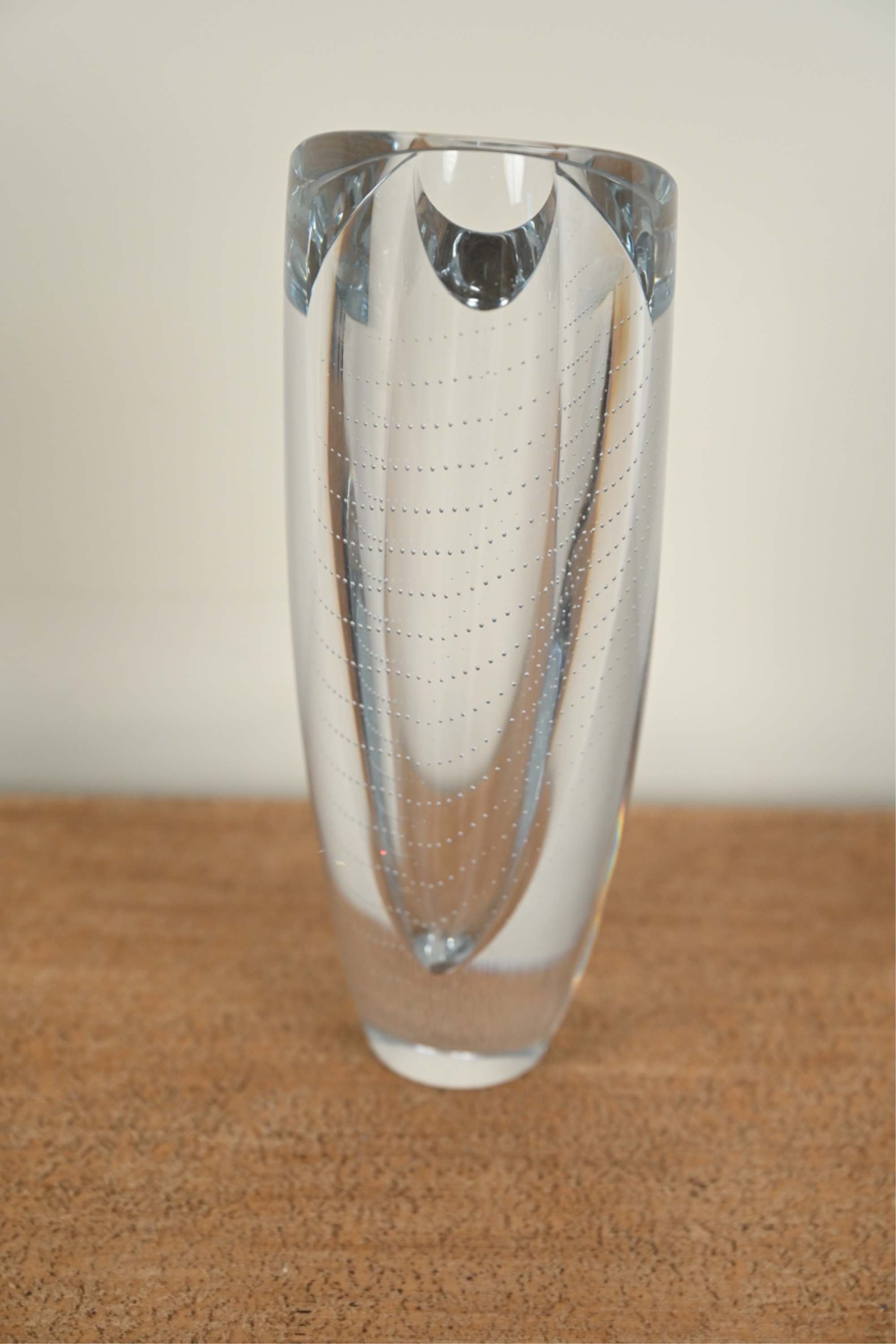 Kosta Boda | KOSTA BODA BULLICANTE CRYSTAL VASE | MutualArt
