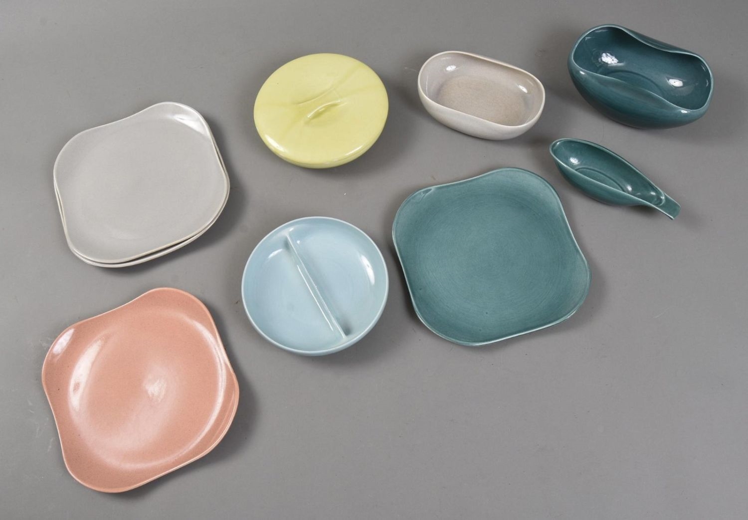 Russel Wright | Serving Dishes | MutualArt