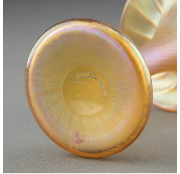 Quezal Art Glass & Decorating Co. | Quezal Iridescent Glass Floriform ...