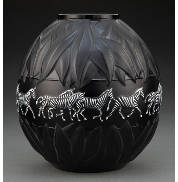 Maison Lalique | Lalique Black Glass Tanzania Vase with Original Fitted ...