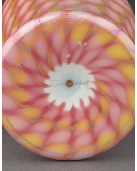 Durand Art Glass | Durand Decorated Iridescent Glass Vase (Circa 1920 ...