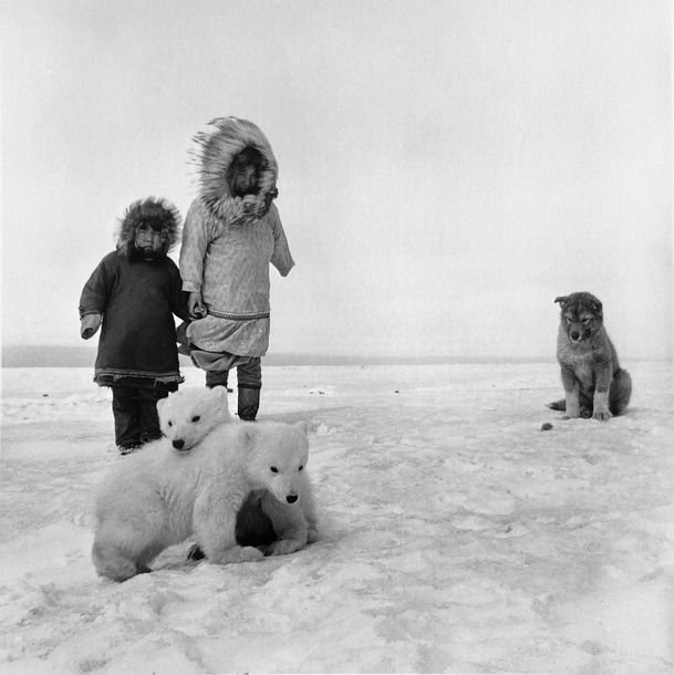 Jean Phillipe Charbonnier | Inuit (1955) | MutualArt