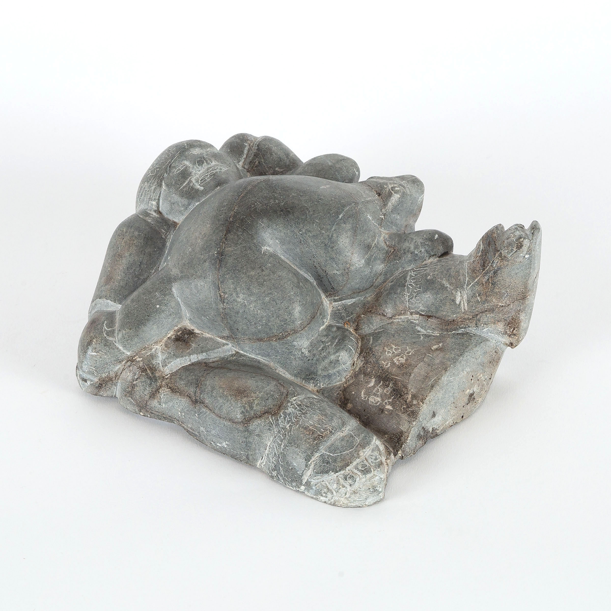 Alasua Amittu Davidialuk | HUNTER AND BEAR | MutualArt