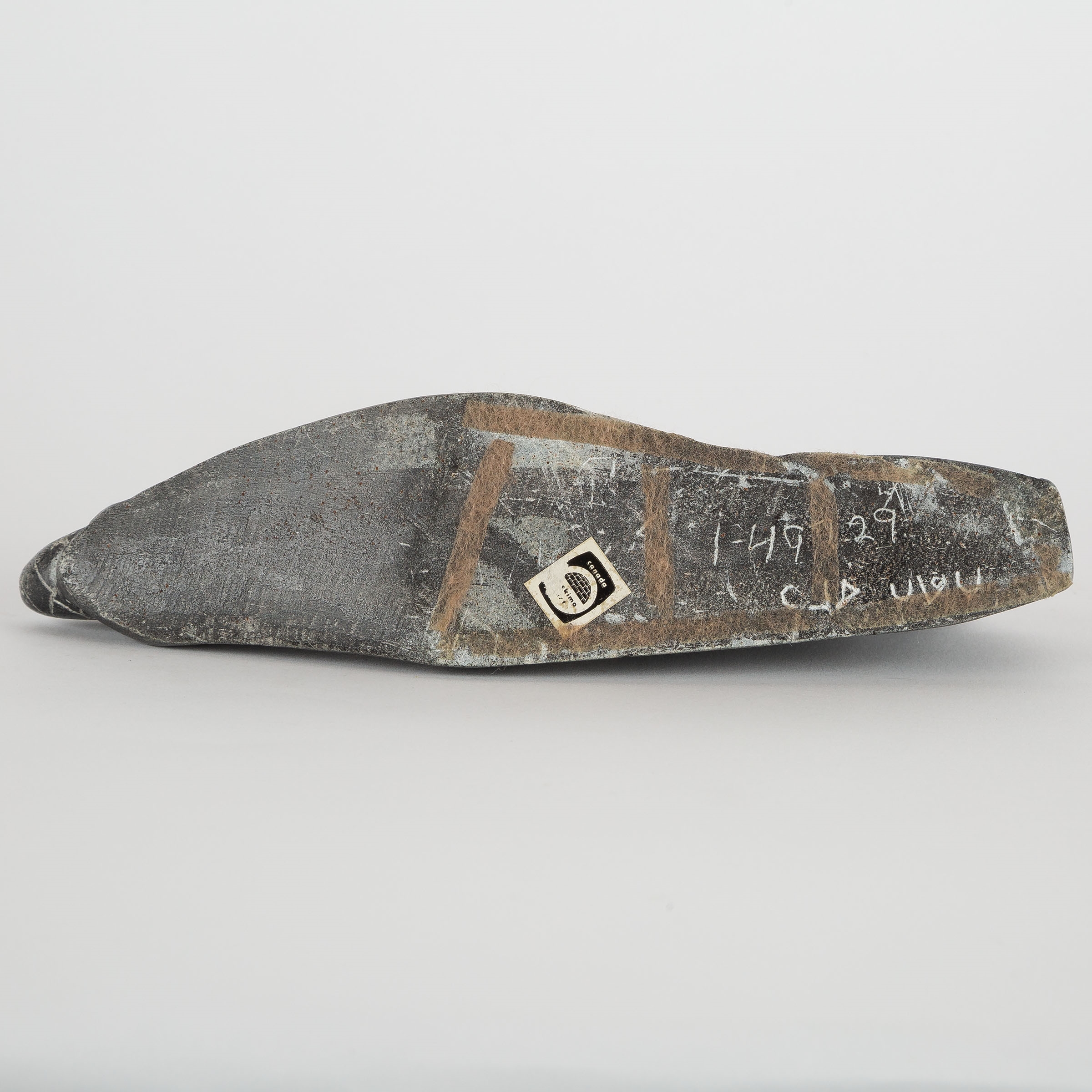 Alasua Amittu Davidialuk | FISH IN NET | MutualArt