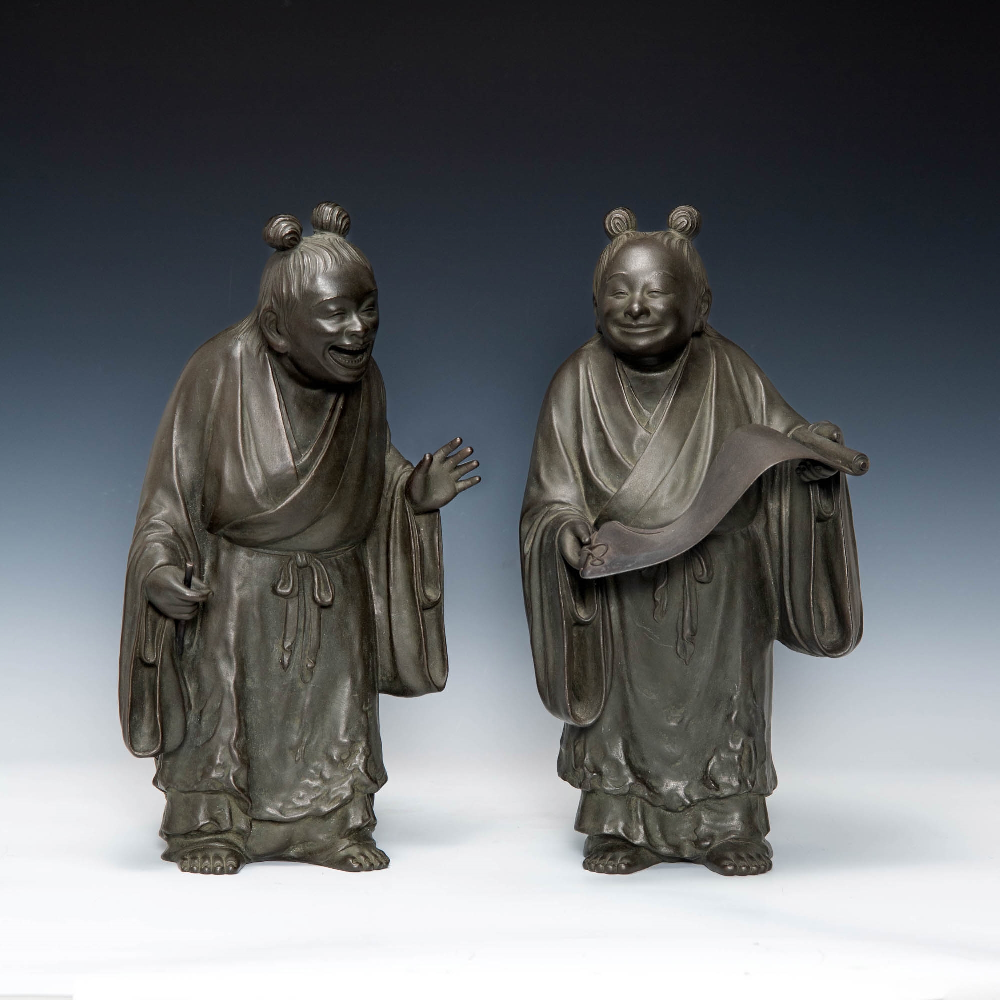 Takahashi Ryoun | Two Japanese bronze immortal figures | MutualArt