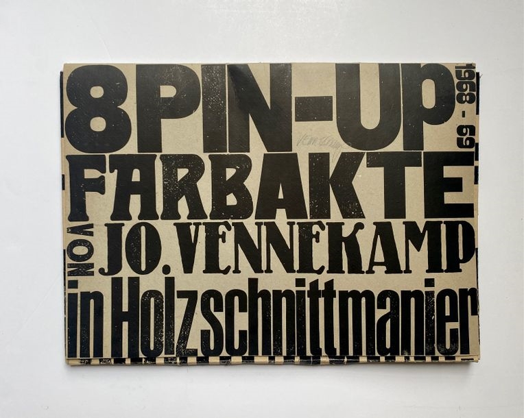 Johannes Vennekamp | 8 Pin-Up Farbakte 1968 -1969 (1968 - 1969) | MutualArt