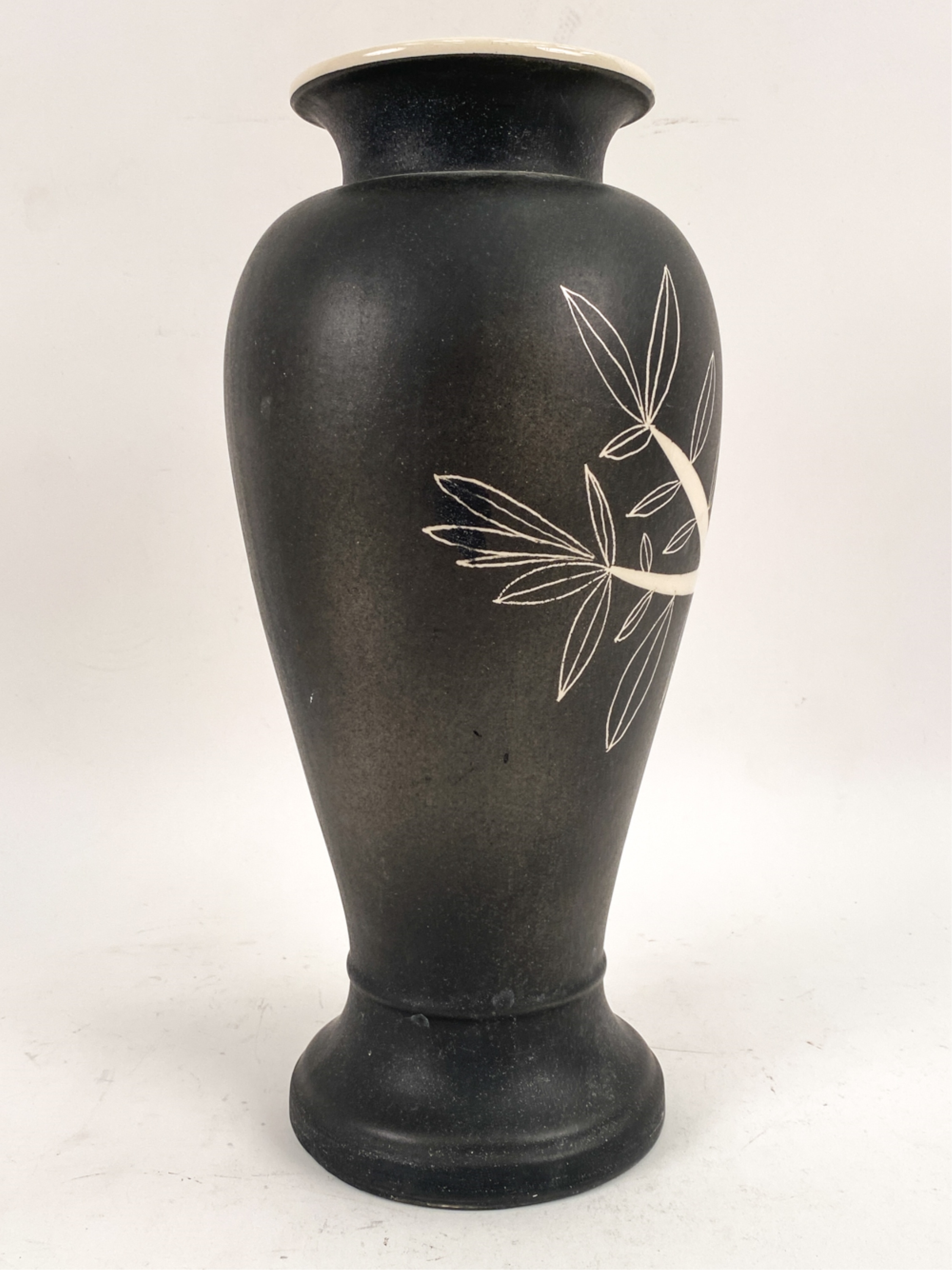 Waylande Gregory | VASE | MutualArt
