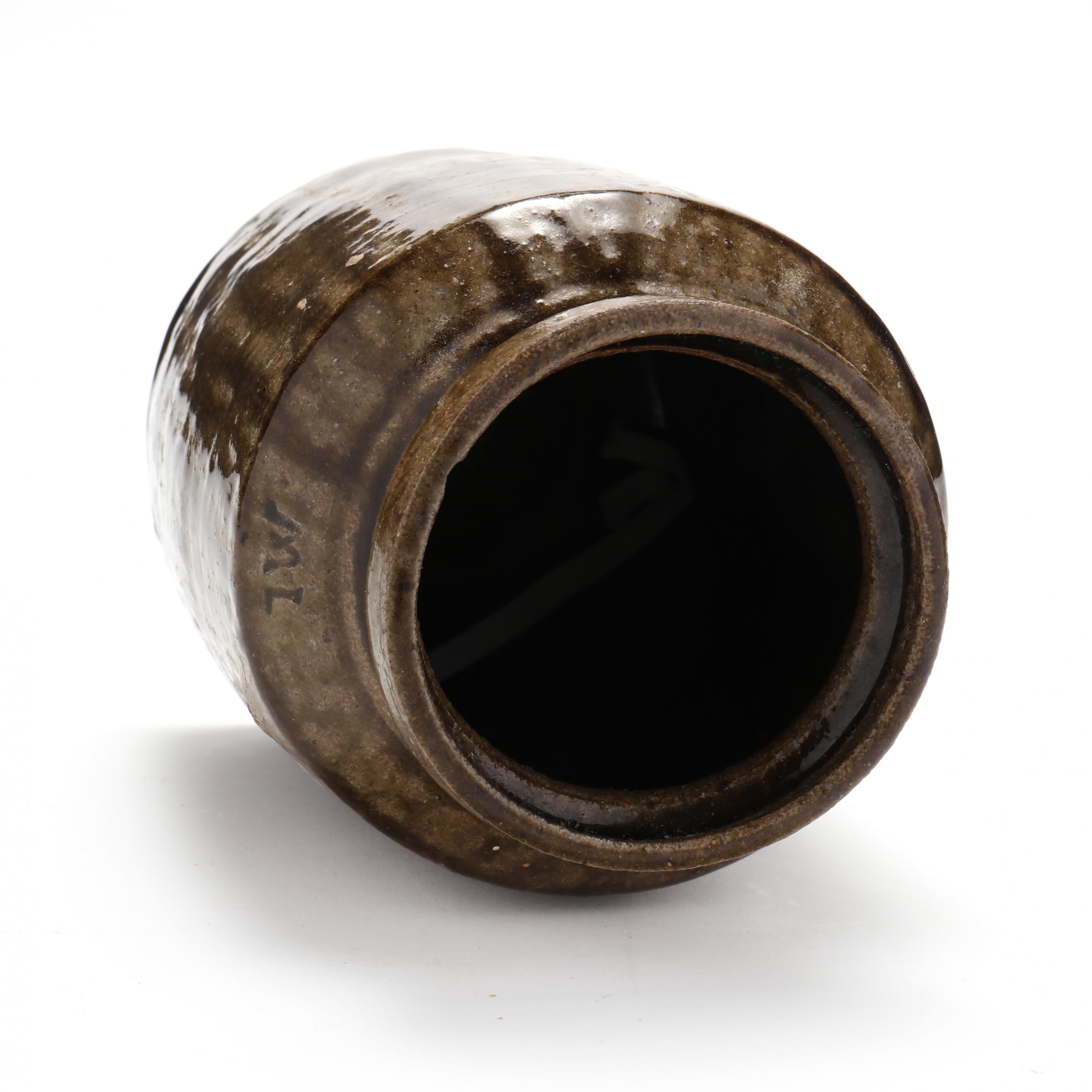 M. Lawrence Leonard | Quart Preserve Jar | MutualArt