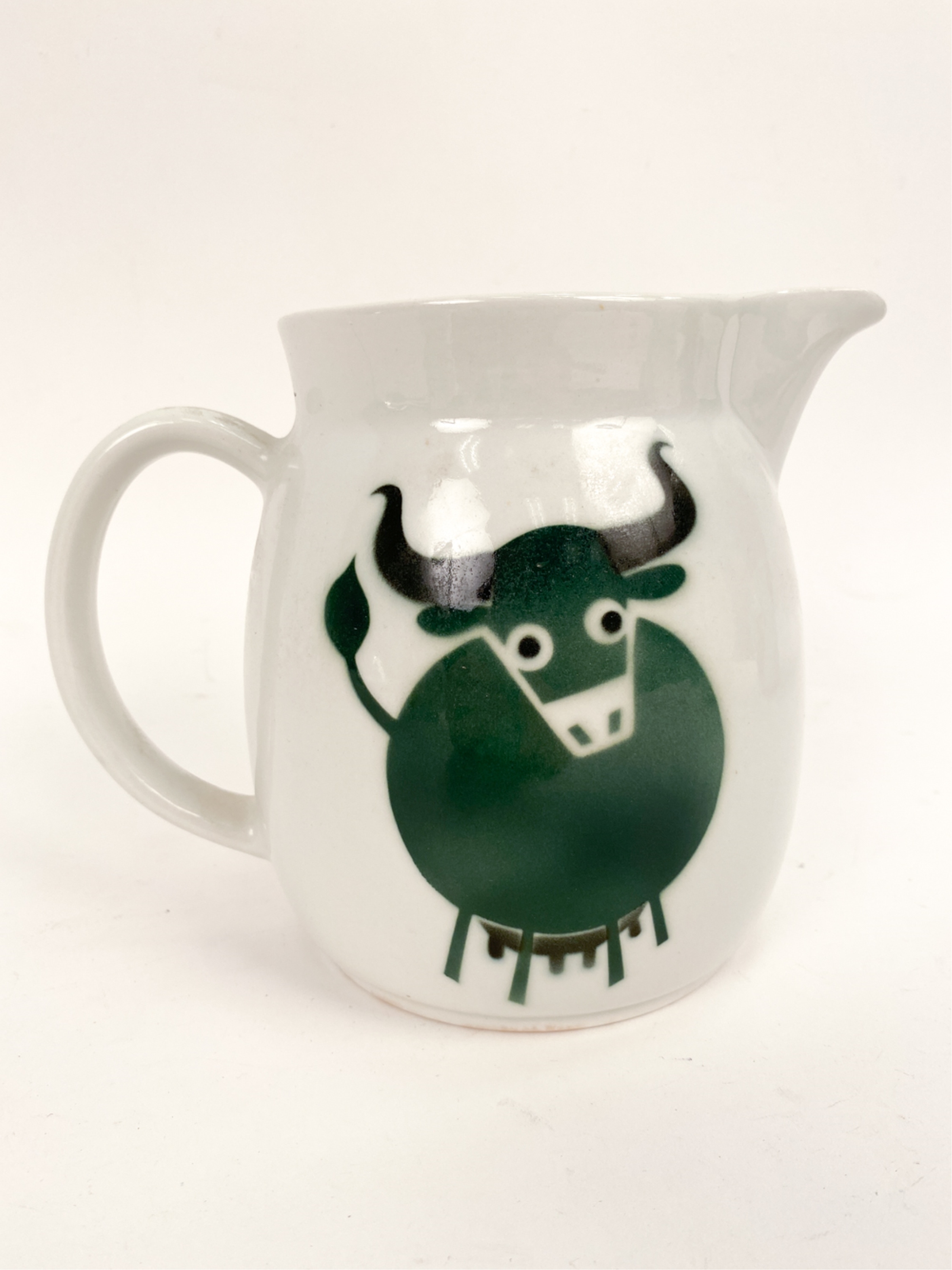 Kaj Franck | BULL PITCHERS | MutualArt