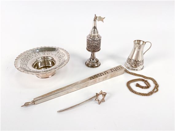 David Page | 2 Artworks at Auction | MutualArt