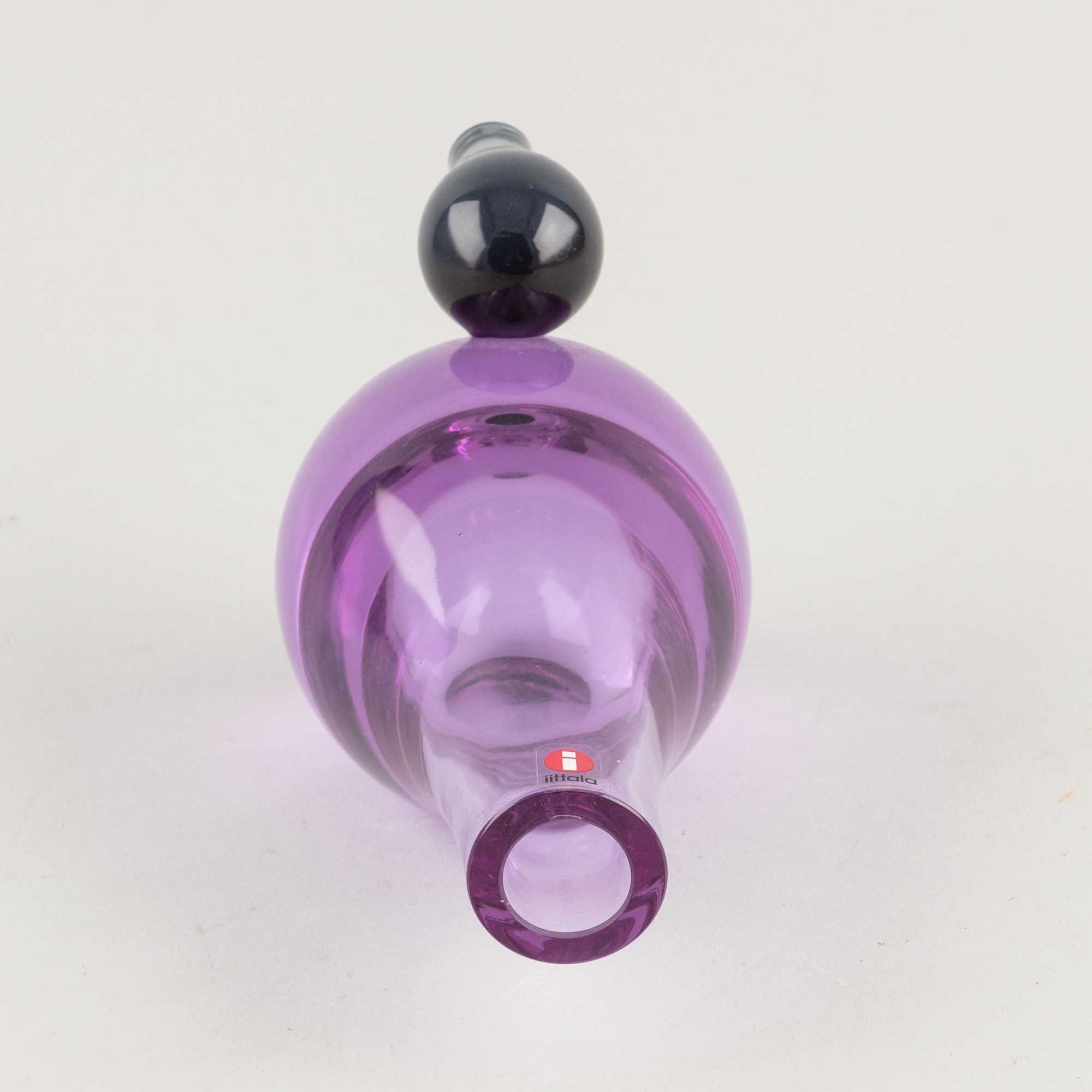 Giorgio Vigna | Decorative Bird, Iittala | MutualArt