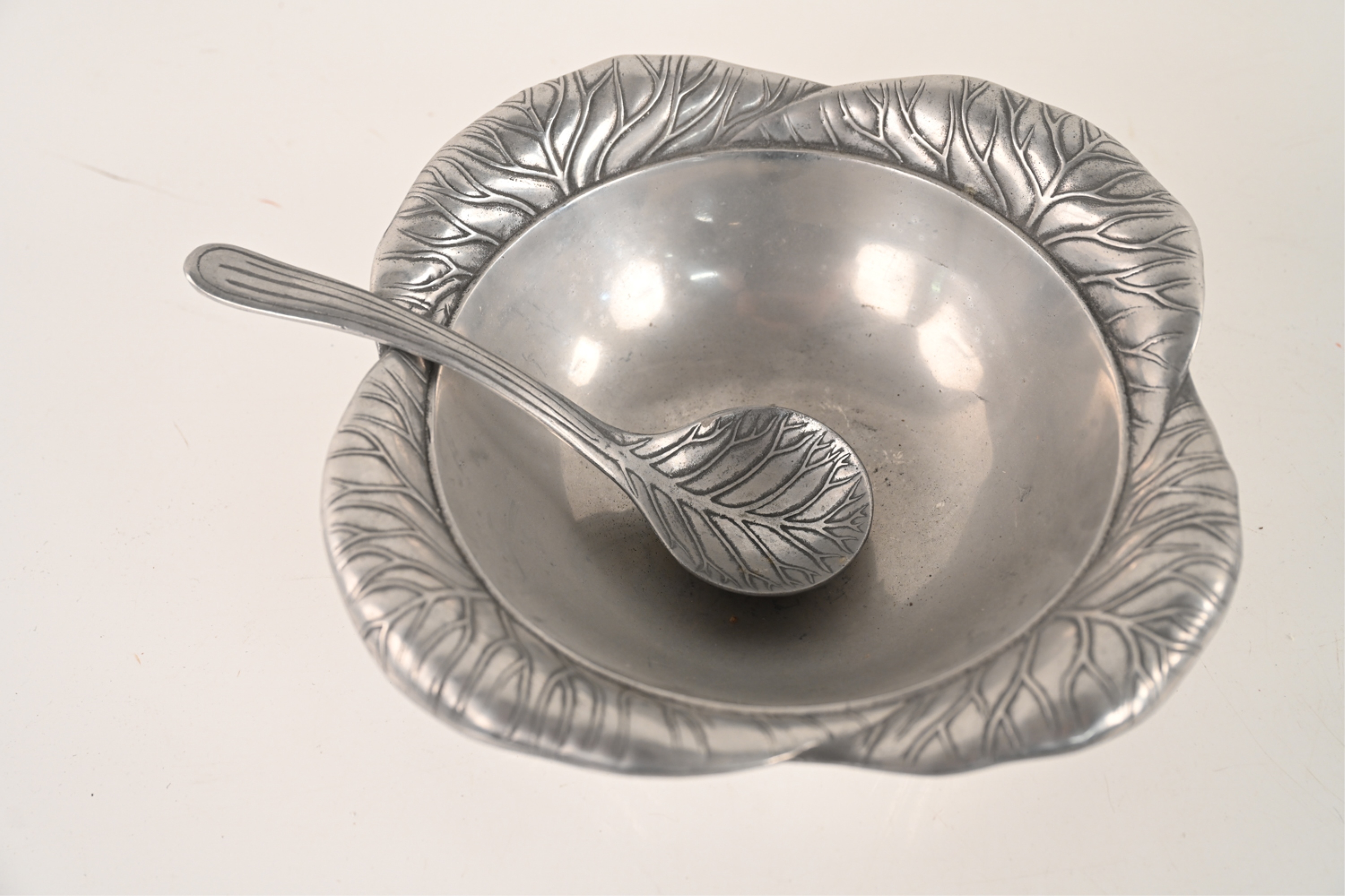 Arthur Court | ARTHUR COURT 1979 CABBAGE TUREEN & CHARGER (1979 ...