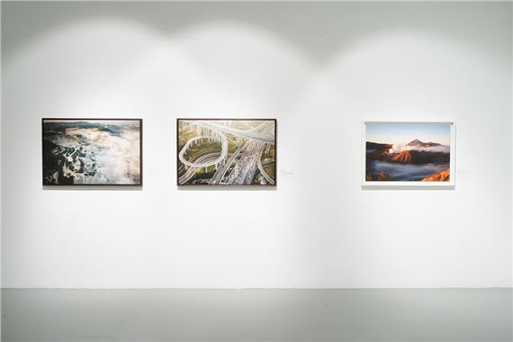 Ian Teh & Silvana Sutanto:... | Exhibitions | MutualArt