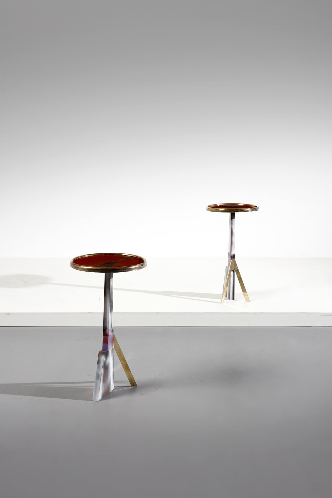 Mordecai Pillant | Pair of servant tables | MutualArt