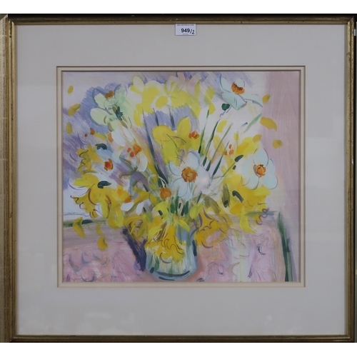 Irene Lesley Main | STILL LIFE FLOWERS IN VASE (1985) | MutualArt