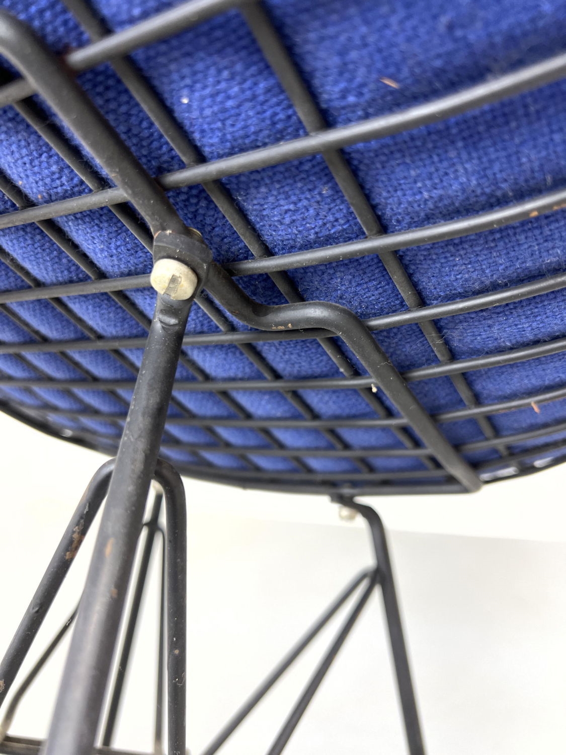 Herman Miller | Herman miller Eiffel tower base chair. Eames. | MutualArt