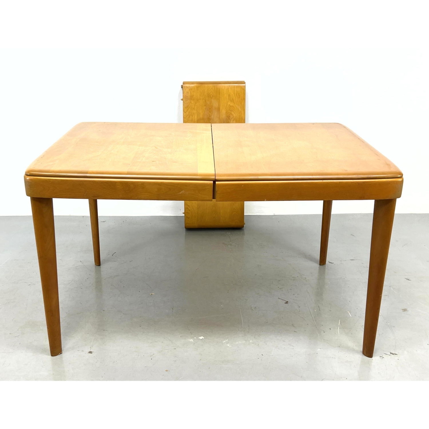 Heywood Wakefield | Dining Table | MutualArt