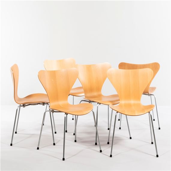 Arne Jacobsen | Six Arne Jacobsen (1902-1971) for Fritz Hansen Series 7 ...