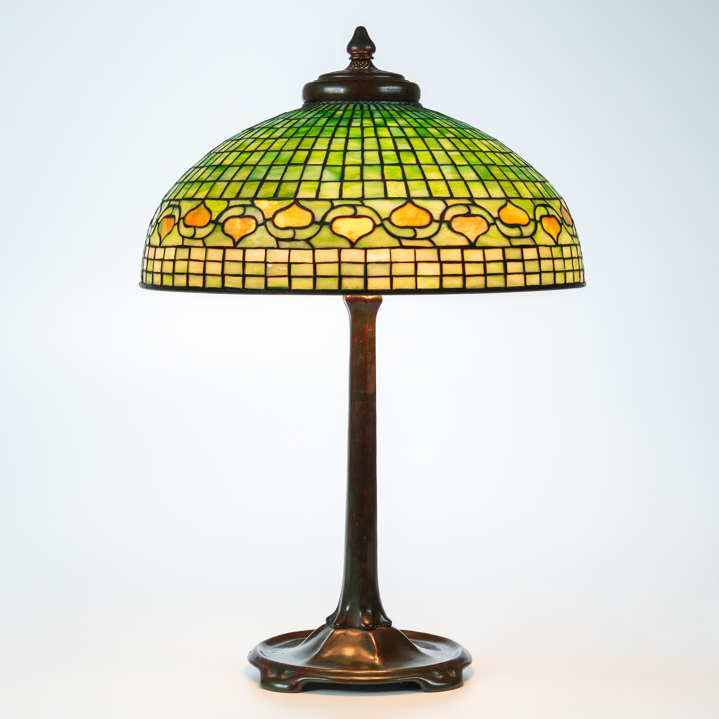 Tiffany Studios | Vine/Acorn Table Lamp | MutualArt