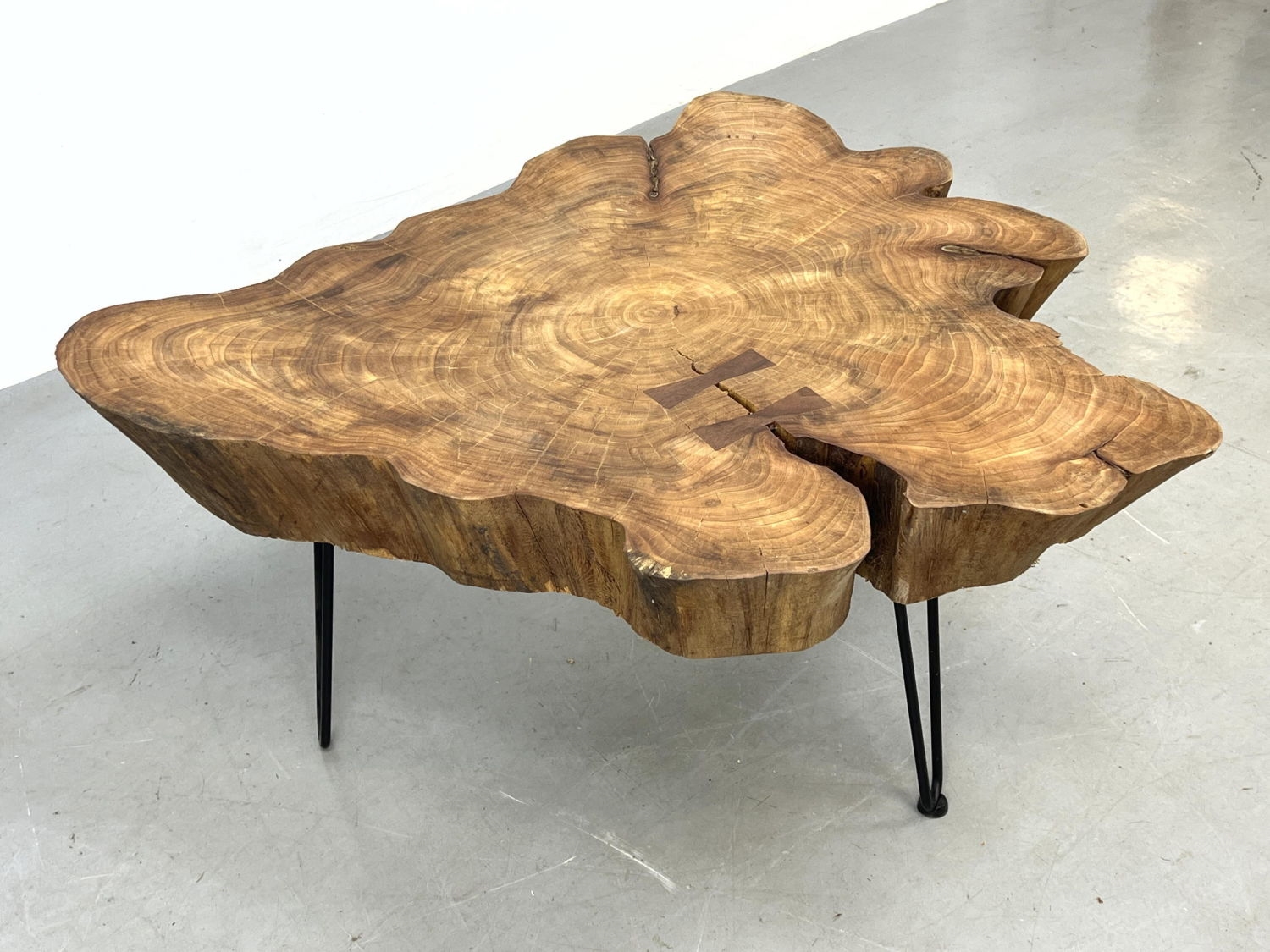 Joe Pepe | Live Edge Tree Slab Top Side Table. | MutualArt