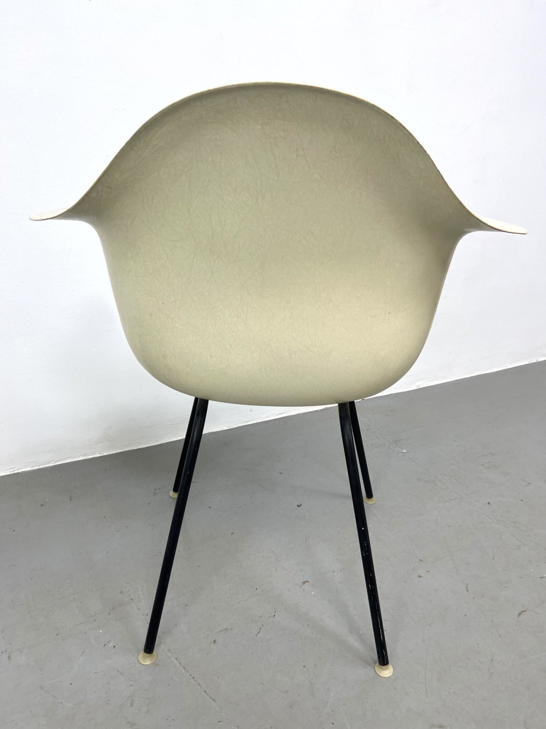 Charles Eames | Shell Chair (Circa 1957) | MutualArt