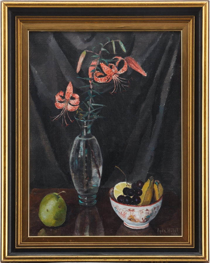 Agda Holst | Stilleben med röda liljor mot svart (1923) | MutualArt