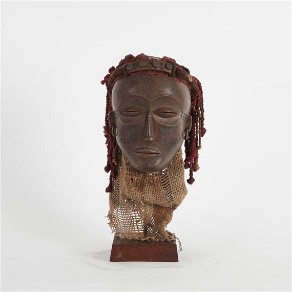 Luena | A Luena Mask, Angola | MutualArt