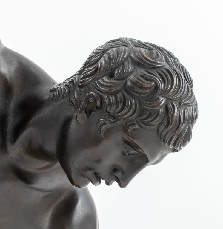 Myron | Grand Tour Discobolus Bronze Sculpture | MutualArt