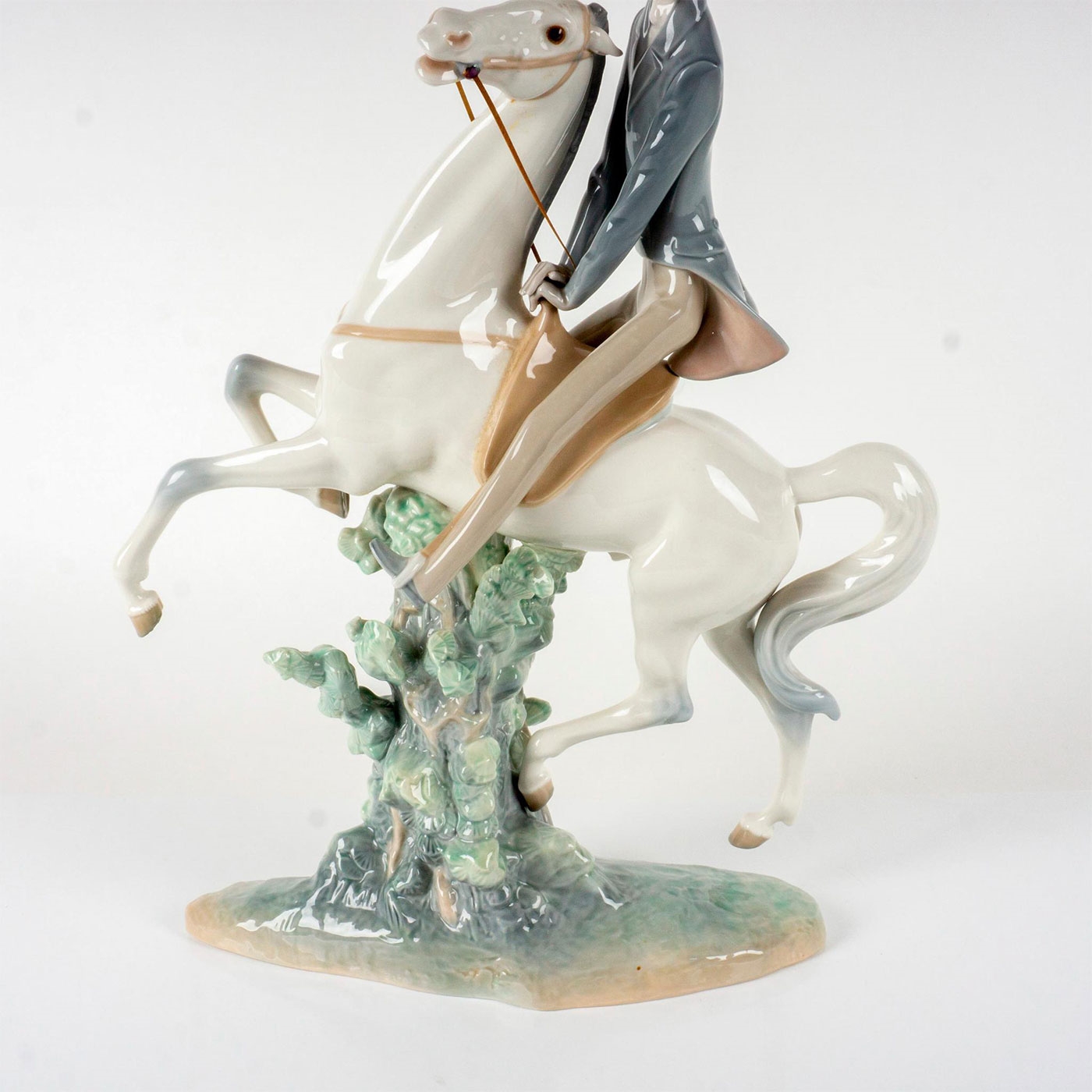 Fulgencio Garcia | Lladro Man On Horse Porcelain Sculpture 4515 | MutualArt
