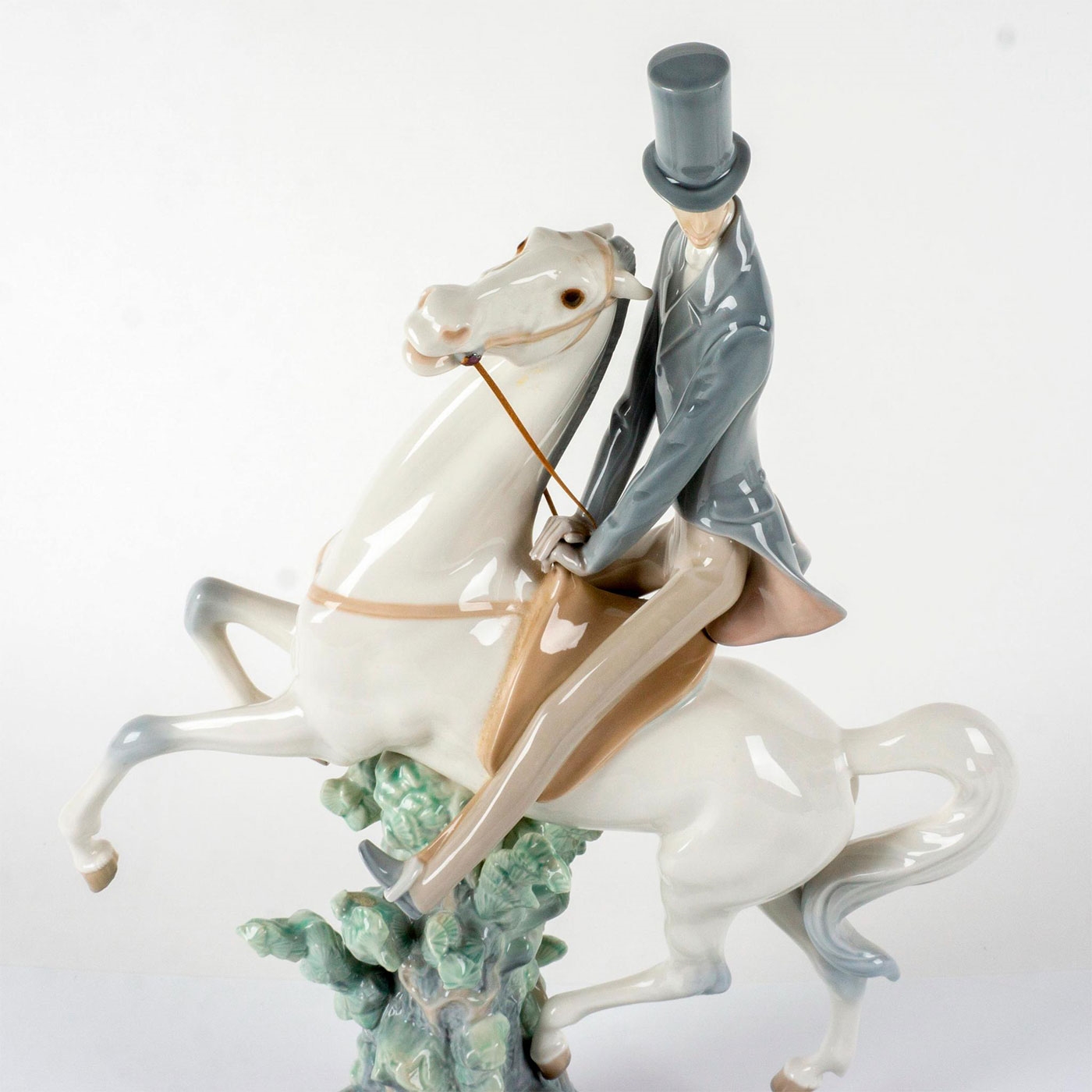 Fulgencio Garcia | Lladro Man On Horse Porcelain Sculpture 4515 | MutualArt