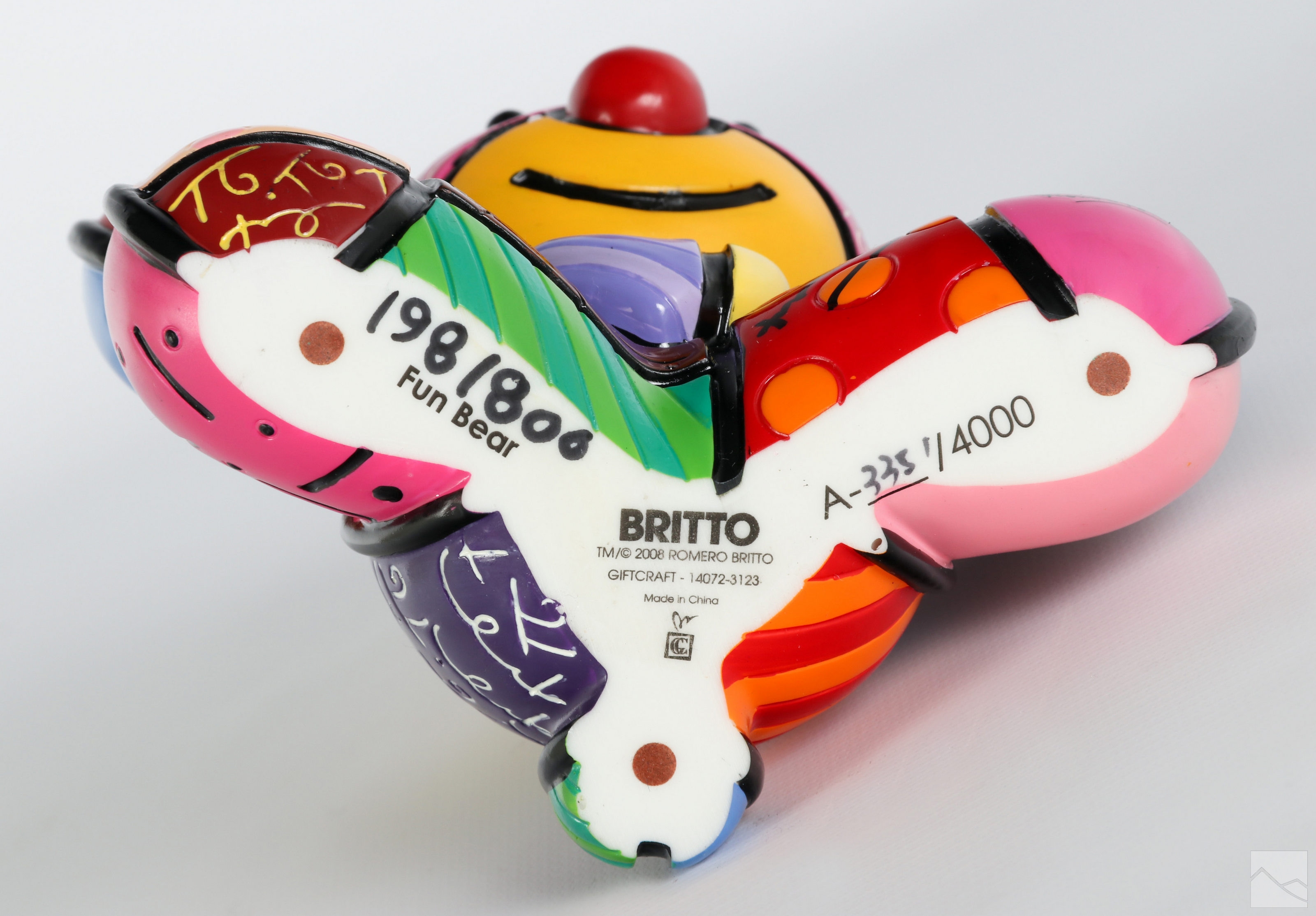 Romero Britto | Romero Britto b1963 Cubist Pop Art Bear Sculptures ...