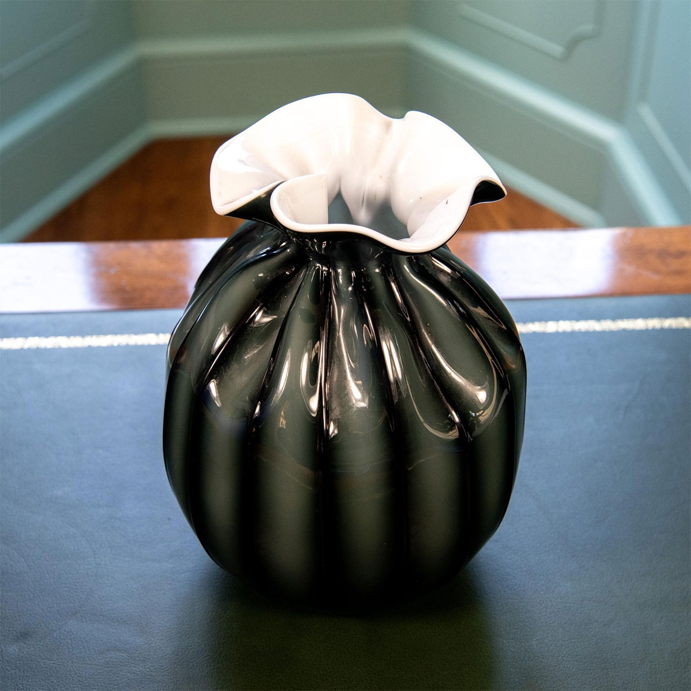 Alessandro Moretti | interior set in white coloration | MutualArt