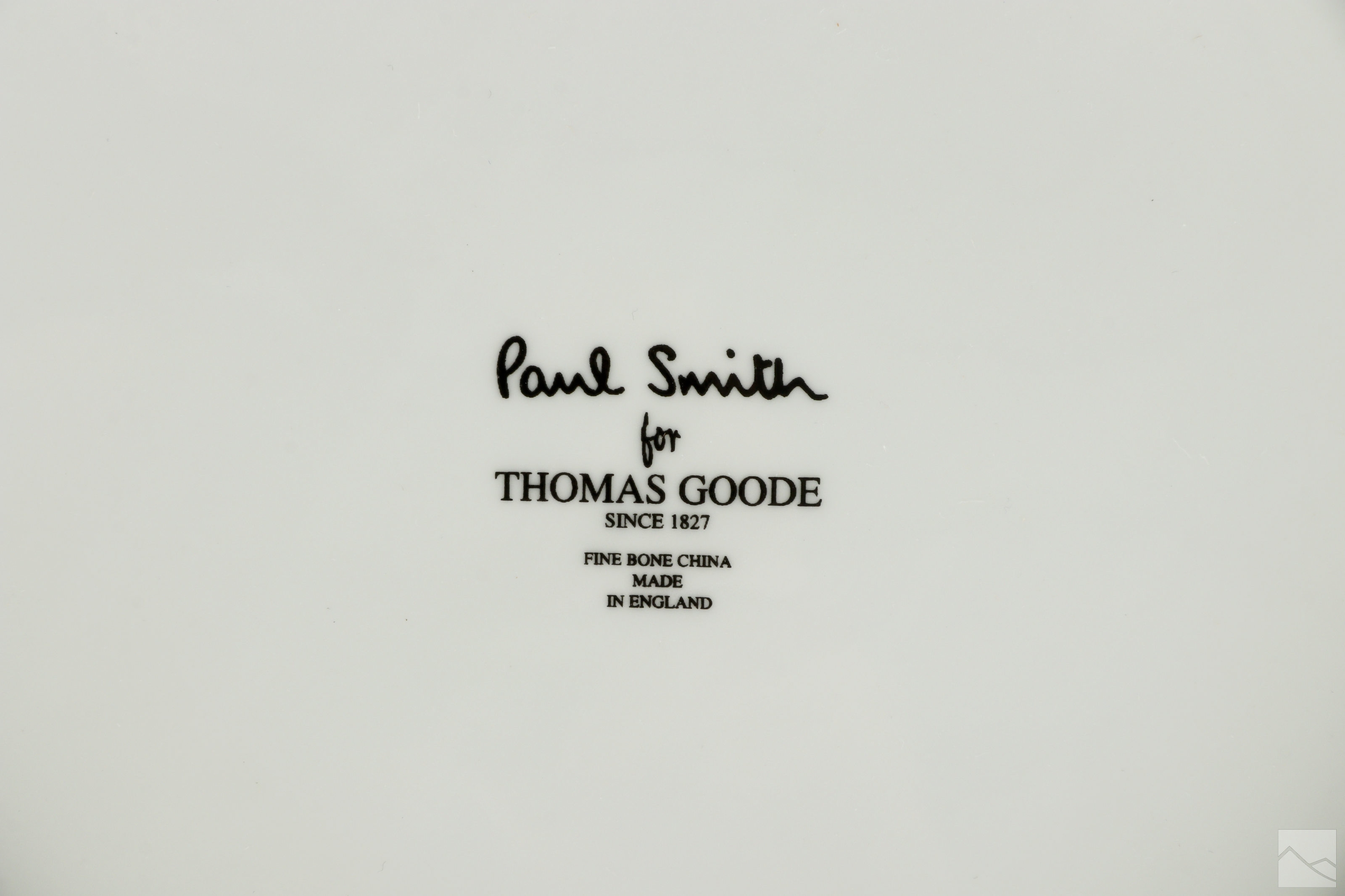 Paul Smith | Paul Smith for Thomas Goode Bone China Tureen Dish | MutualArt