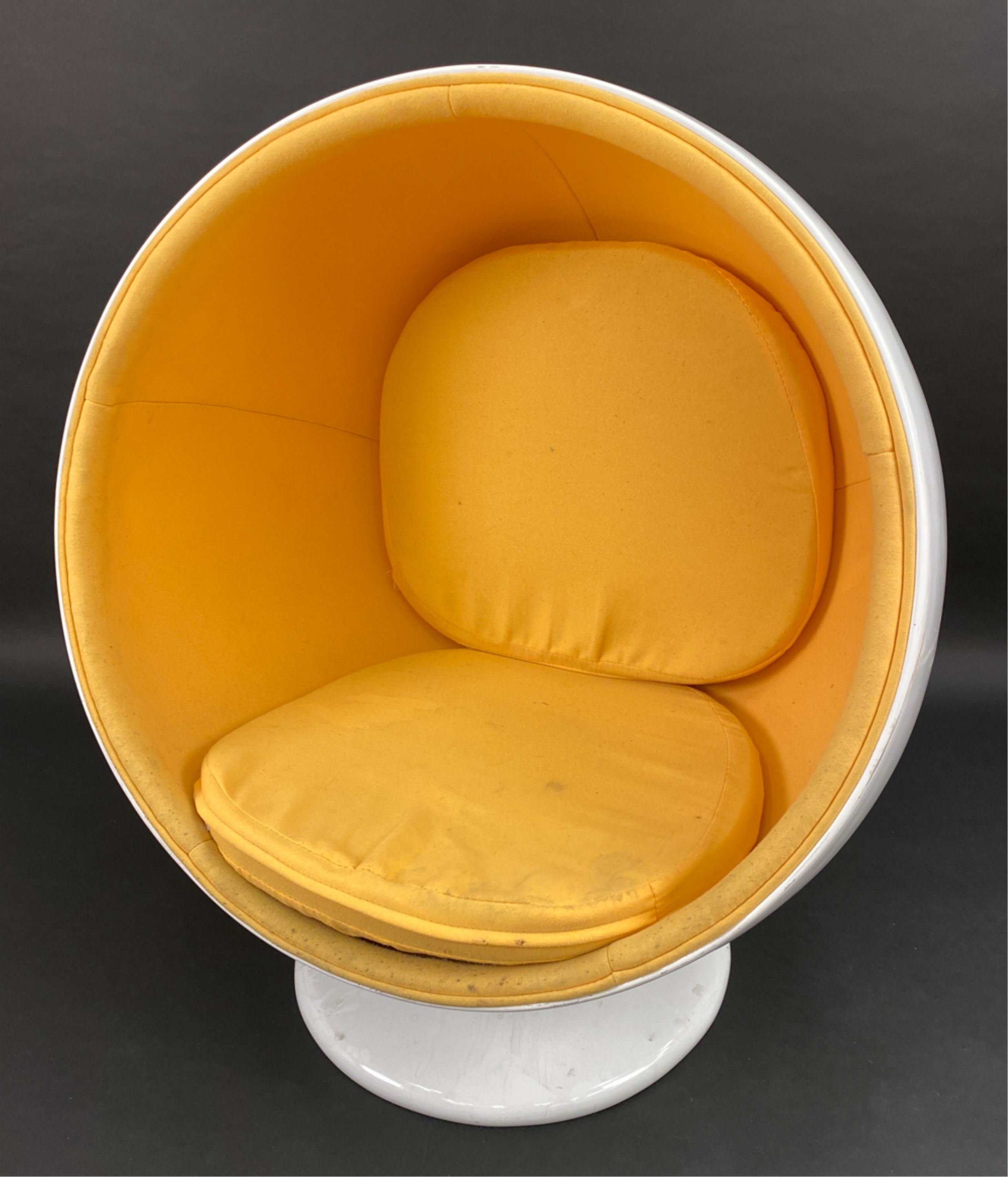 Eero Aarnio | MODERN BALL CHAIR EERO AARNIO STYLE | MutualArt
