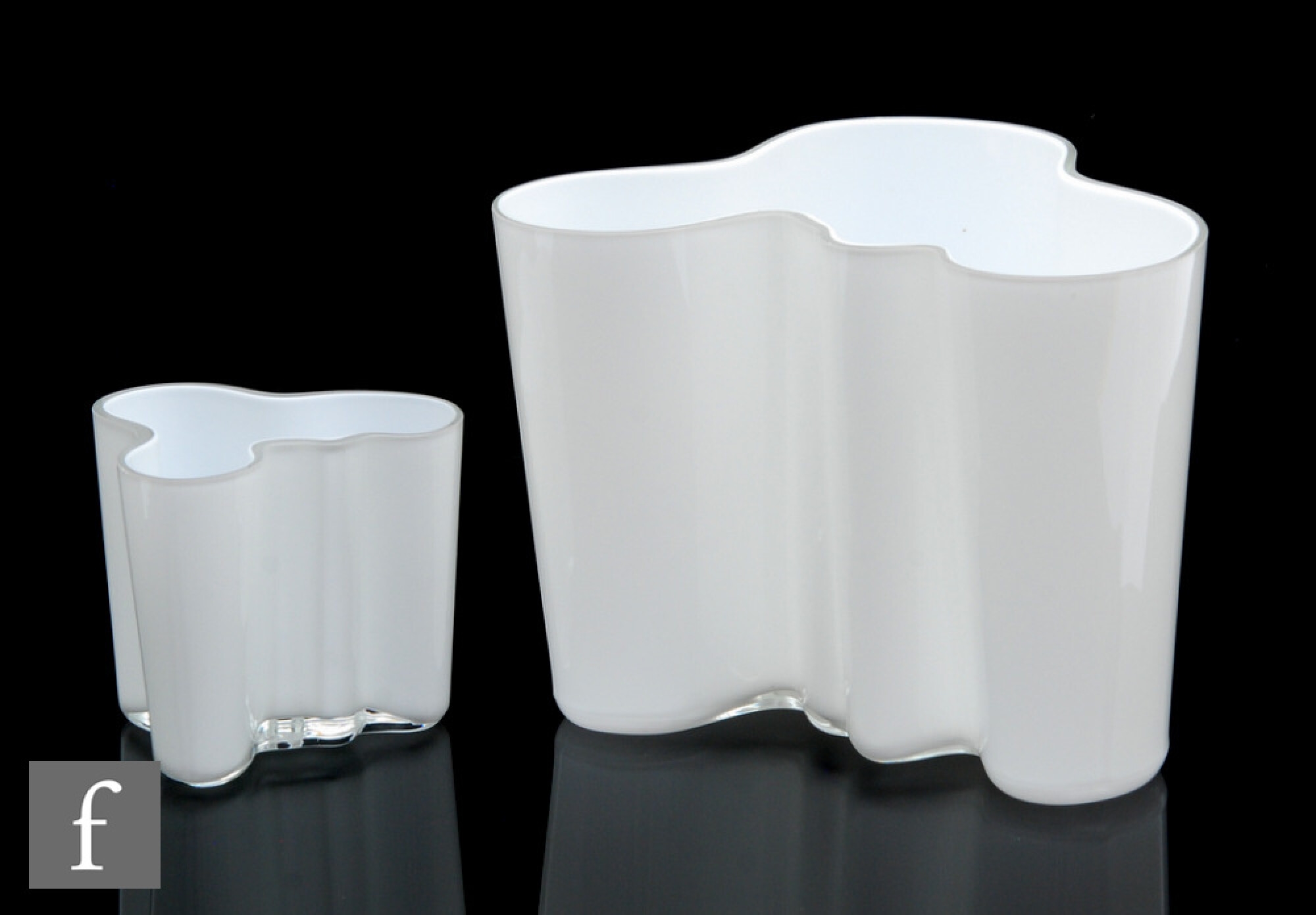 Alvar Aalto | Alvar Aalto - Iittala - A later 20th Century large clear ...