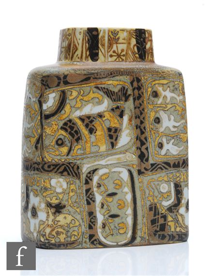 Nils Thorsson | Nils Thorsson - Royal Copenhagen - A 1960s Danish Fajance flattened rectangular ...