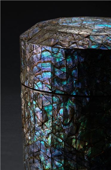Tatsuaki Kuroda | A black lacquered mother-of-pearl ‘fubuki’ tea caddy ...