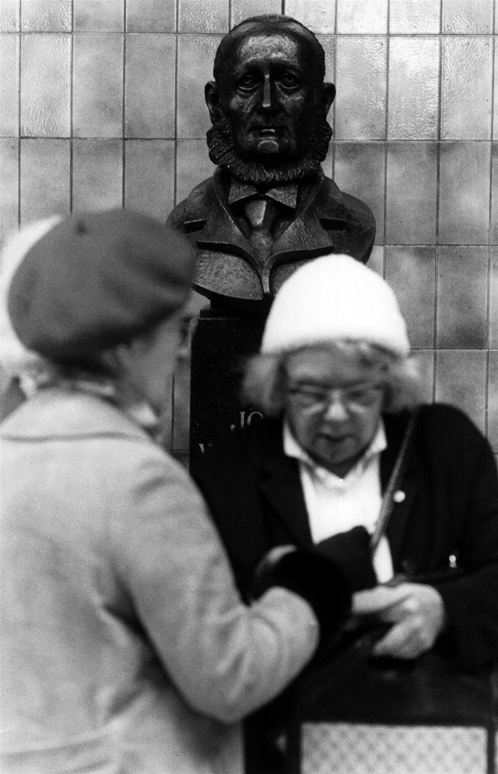 Michael Jones | Bust of John Whitton at Central Railway Station, Sydney ...