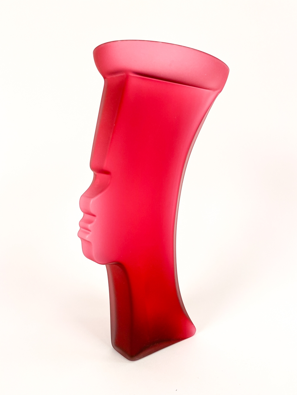 Janusz Pozniak | JANUSZ POZNIAK (B. 1960) ART GLASS VASE | MutualArt