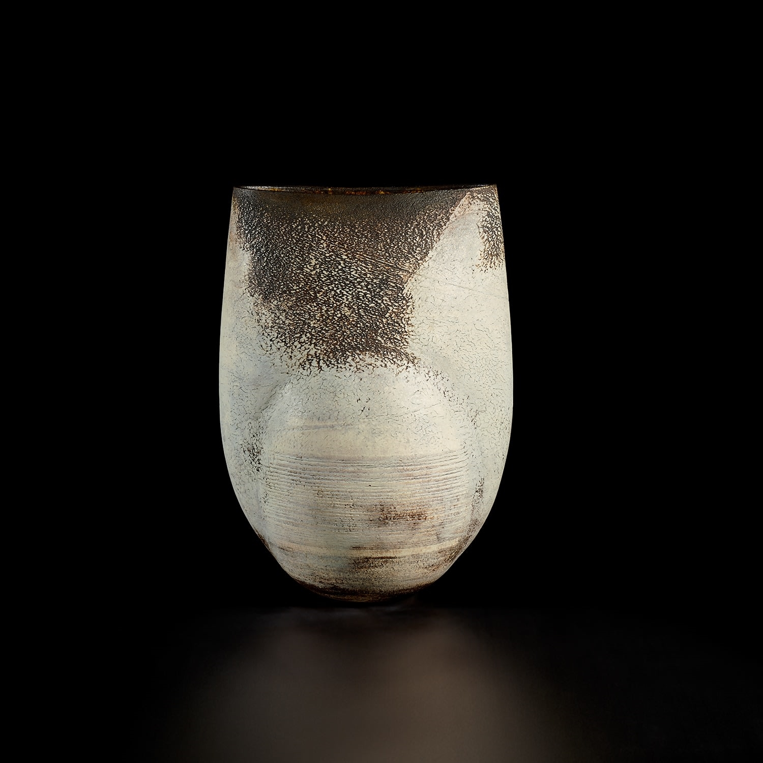 Hans Coper | Ovoid form with flattened cylinder | MutualArt