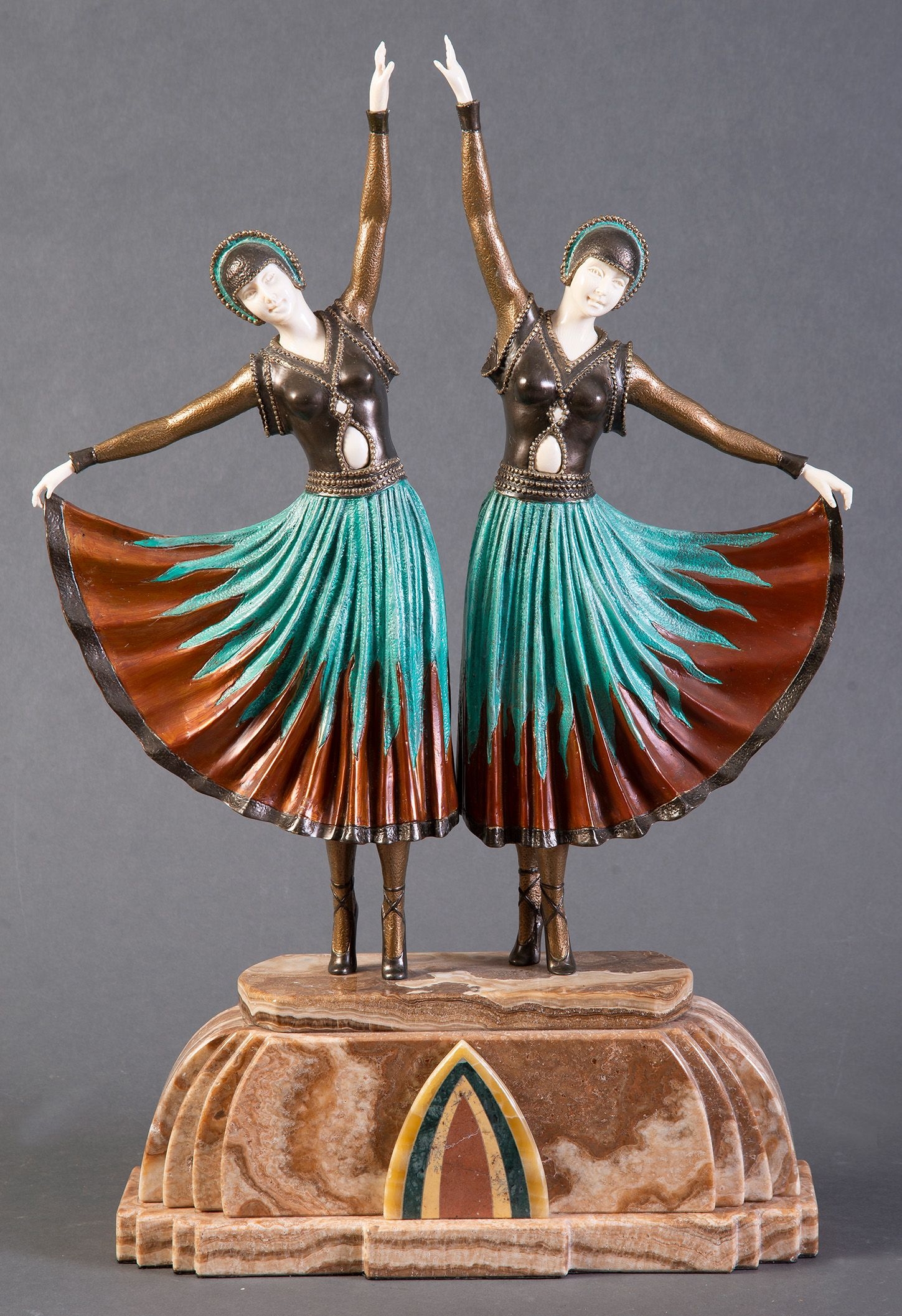 Demétre H. Chiparus | Dolly sisters | MutualArt