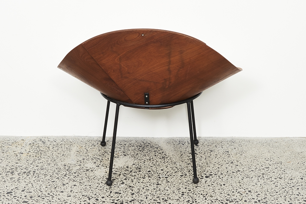 Roger Mclay | Kone Chair (1948) | MutualArt