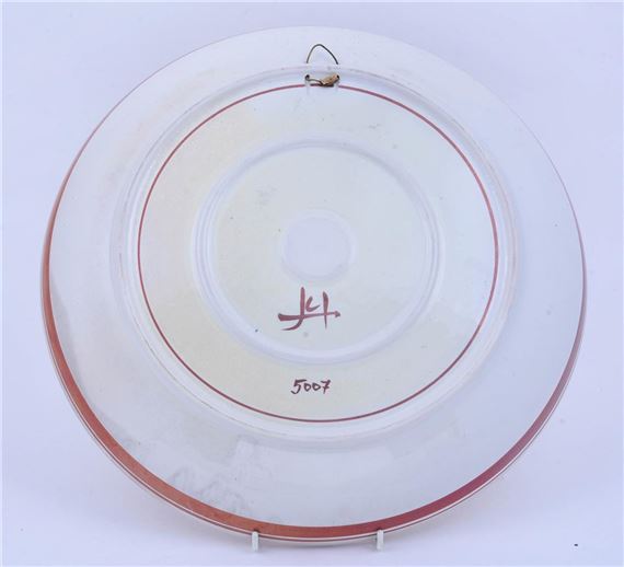 Jonathan Chiswell Jones | A LARGE REDUCTION FIRED LUSTRE PORCELAIN ...