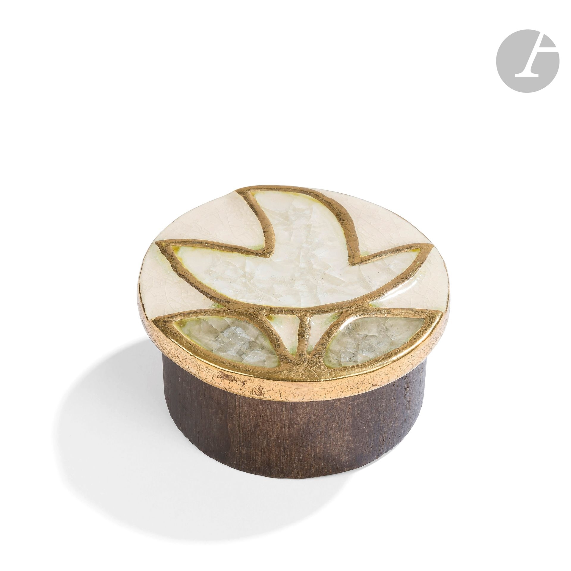 Mithé Espelt | Circular box | MutualArt